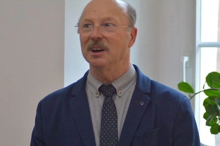 Zmiany w Śremskiej Radzie Seniorów. Zrezygnował Wojciech Strabel | TZŚ